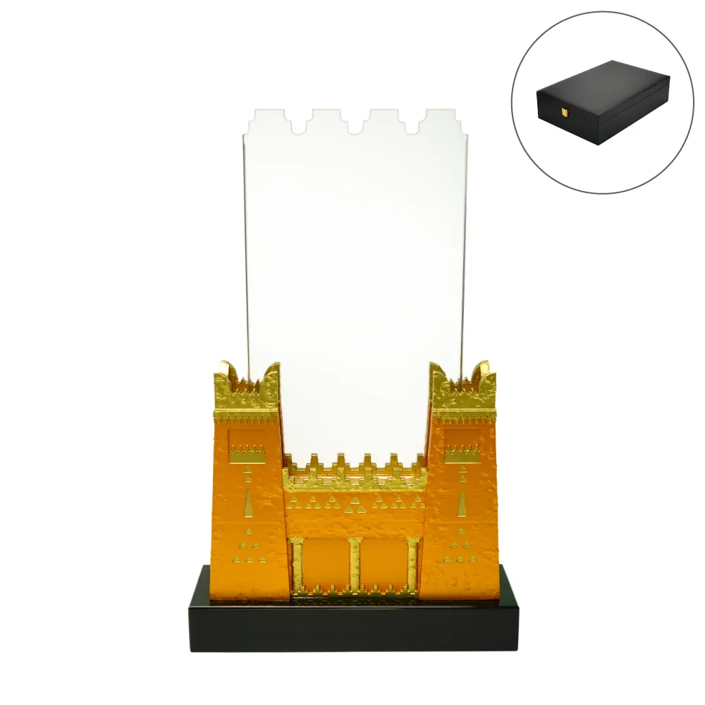Castle Design Crystal Award in Black Presentation Box - Corporate Gifts ...